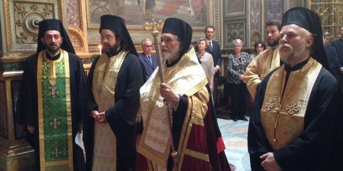 Un office d’intercession a été célébré à Rome en la basilique de Saint-Clément, devant les ...